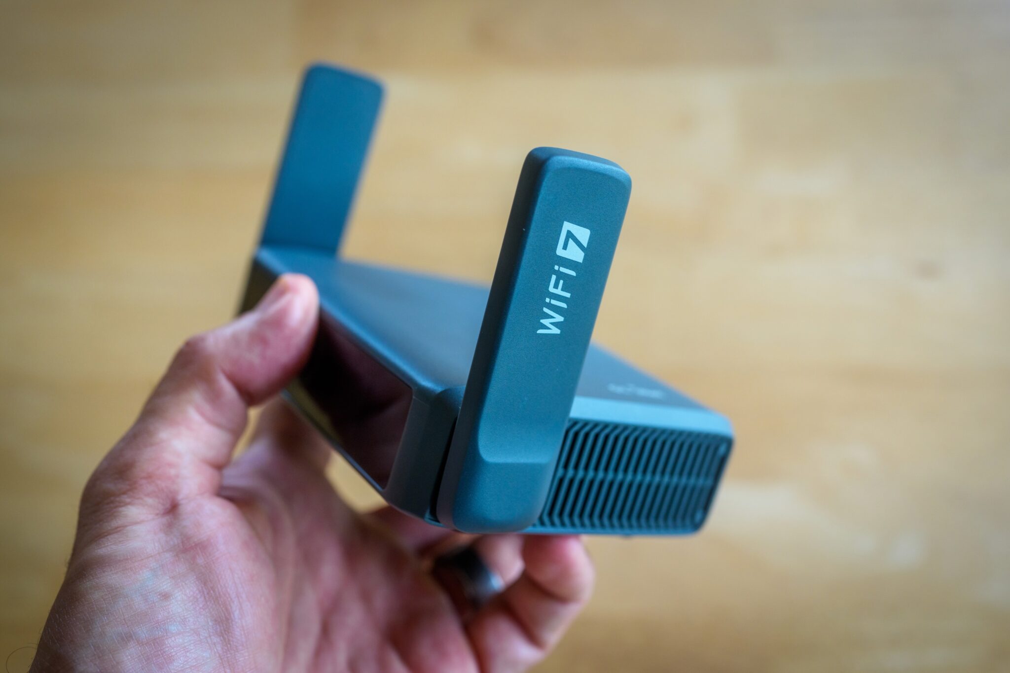 GL.iNet Slate 7 (GL-BE3600) : Du WiFi 7 en voyage (VPN, AdGuard, NAS)